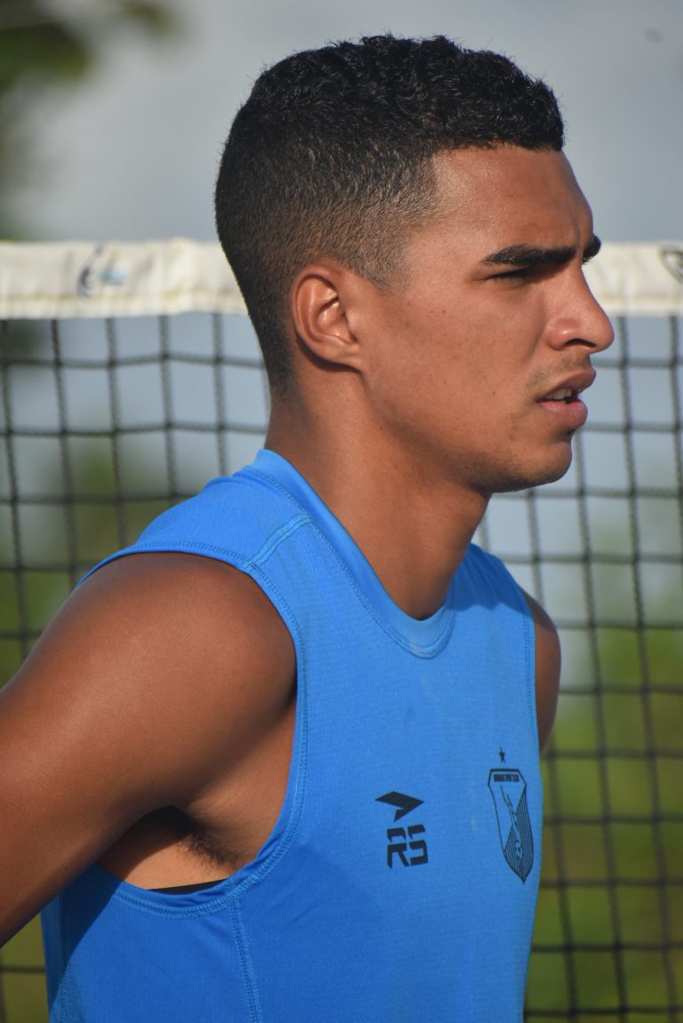 Christopher Rodríguez estampa su firma por dos años con el Monagas SC